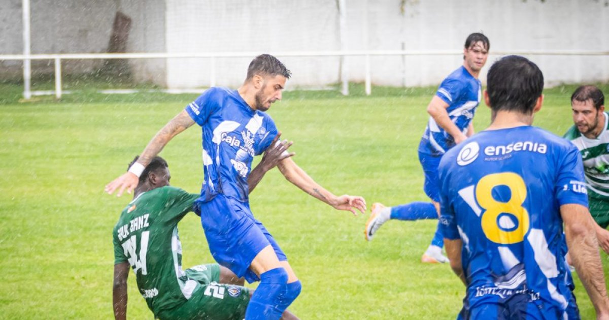 Fútbol : El Calasanz recibe este sábado al Rayo Abulense en la Regional ...