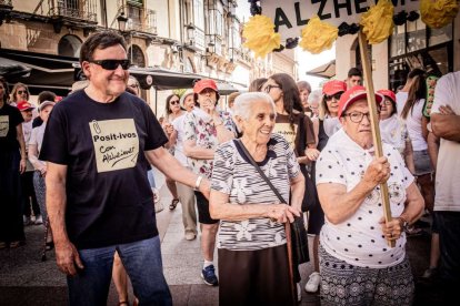 Fotos: Las Sanjuanes arrancan ya para Alzheimer Soria con su particular ...