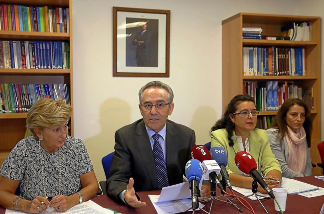 El Consejo Escolar respalda los deberes con mesura y si estimulan al alumno