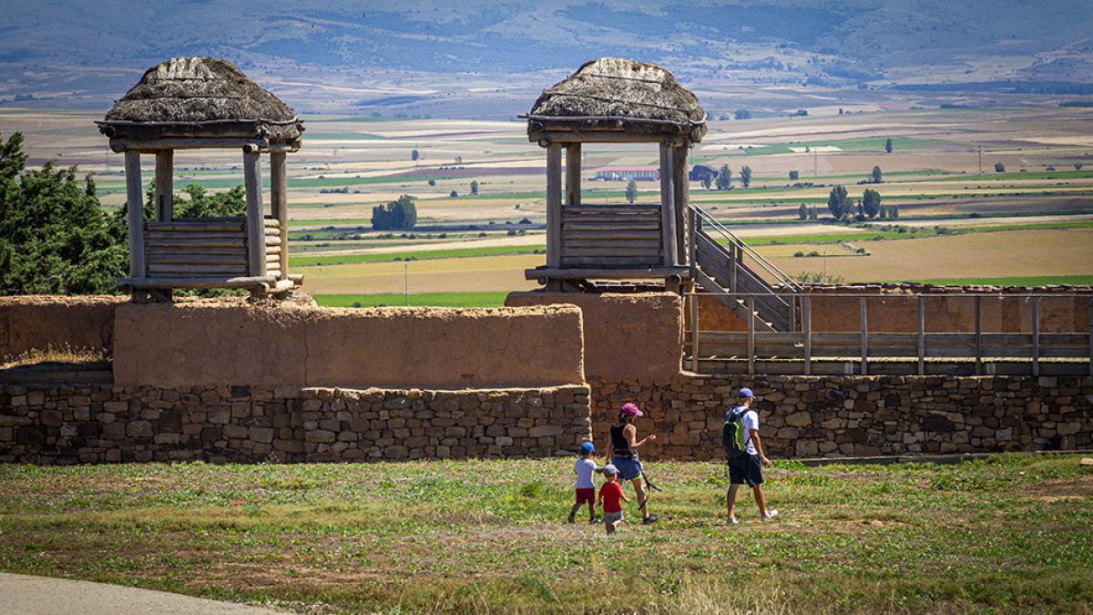 Patrimonio avala el Plan Director del yacimiento de Numancia para la ...