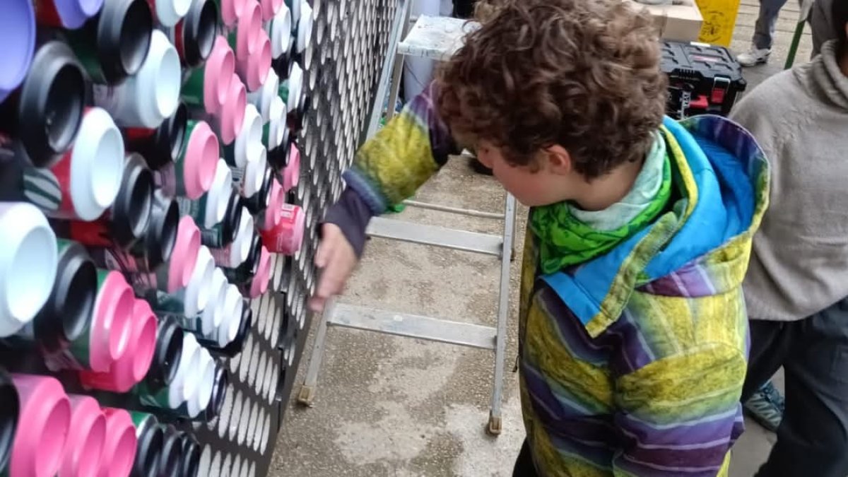 'Dar la lata': Un año de cultura a base de reciclaje con arte