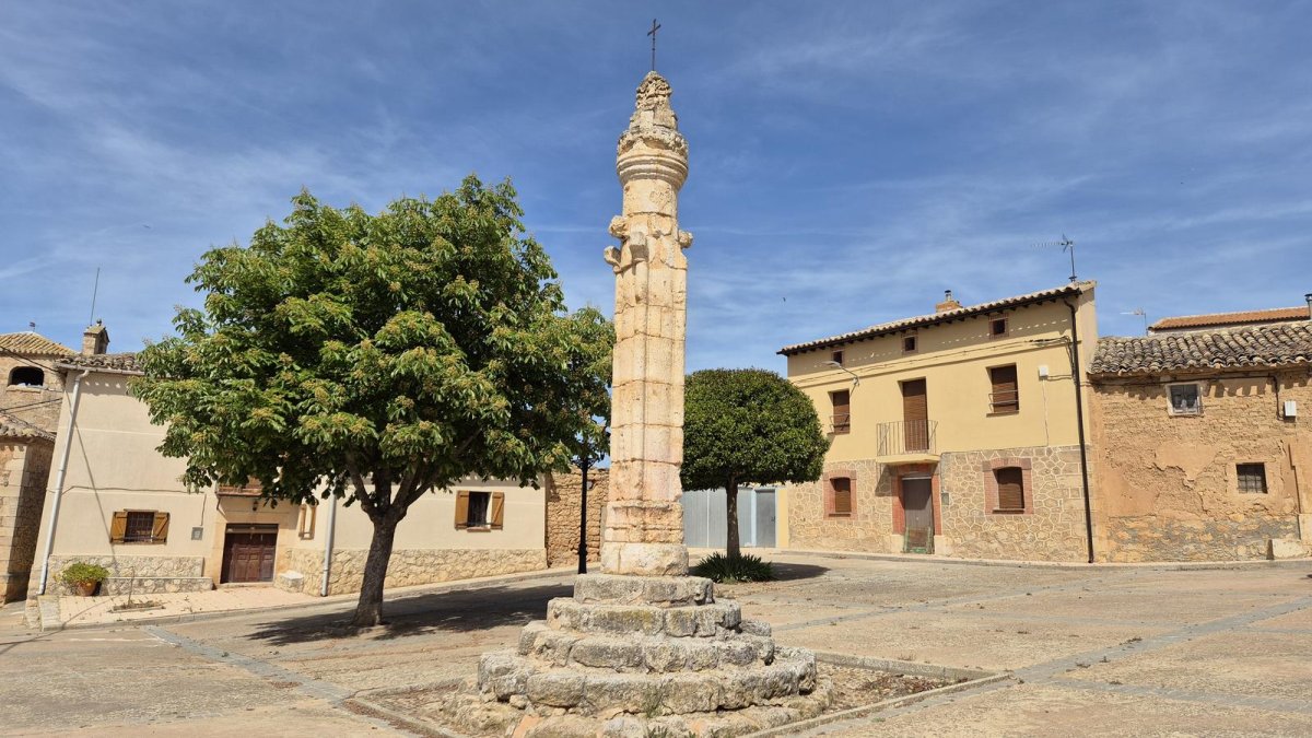 El pueblo de Soria que restaura su Rollo de Justicia, BIC desde 1963