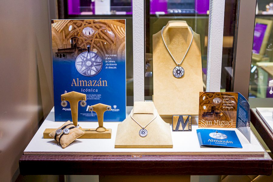 Joyería Monreal presenta “Almazán icónica"